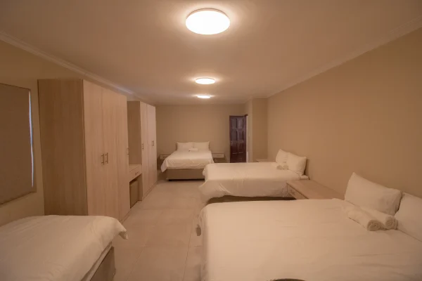 The Buffalo – 18 Sleeper – The Lion Lodge Vaal